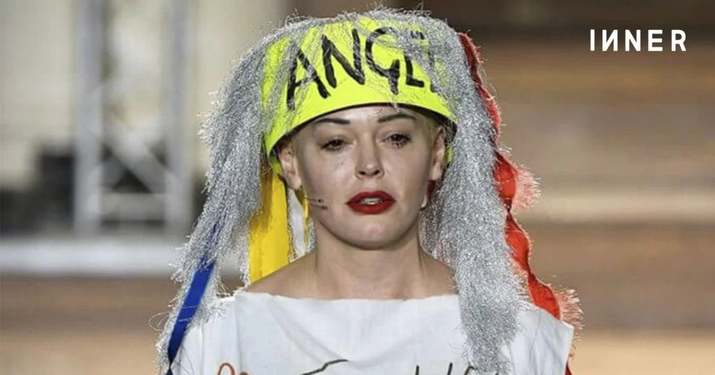 F FOR FEMINIST FASHION | 女性主義與商品自由 -時尚- 明周文化