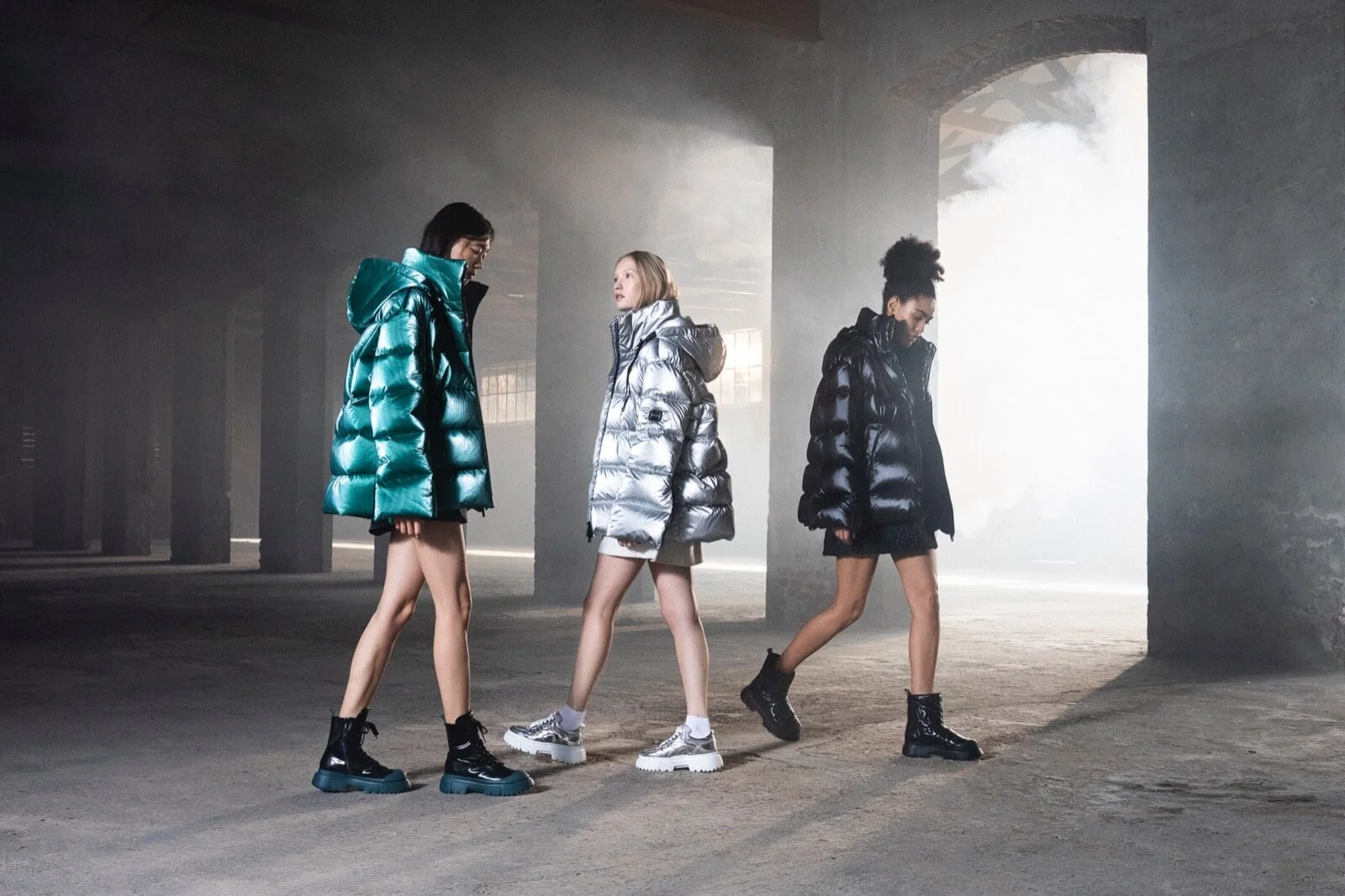 Hogan 2022秋冬系列｜從無限的數碼世界出發 -Fashion- INNER