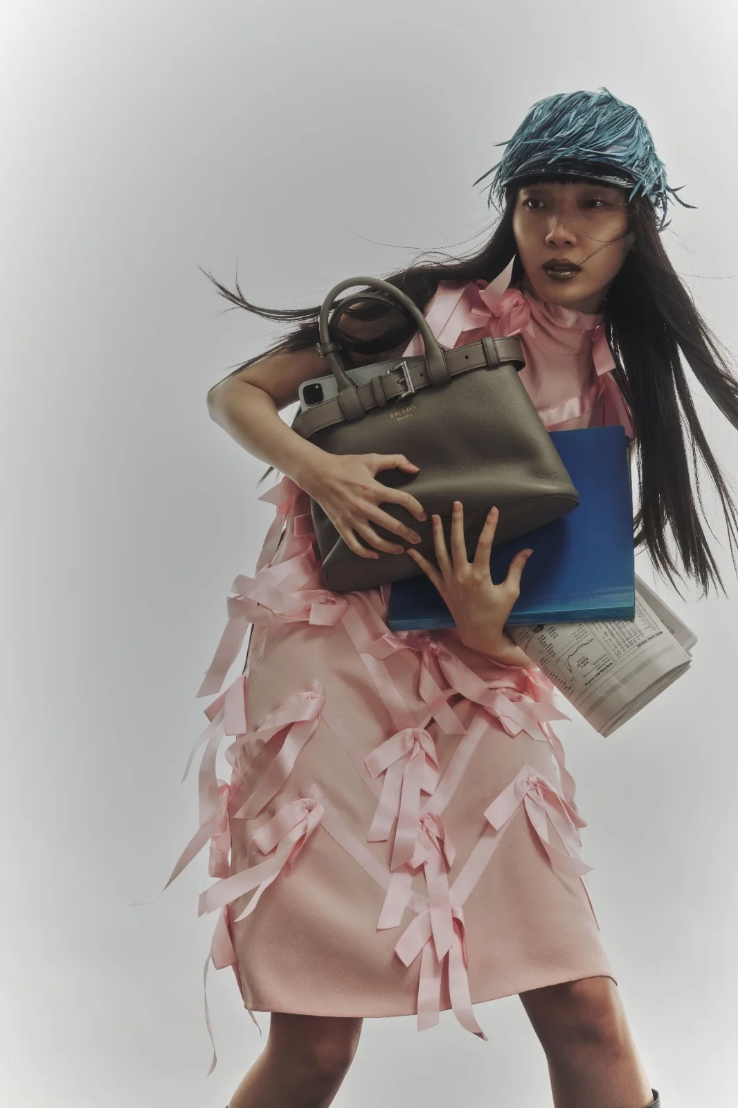 明周 | Ming Pao Weekly | 一本在香港紮根歷史悠久的綜合性娛樂及資訊雜誌