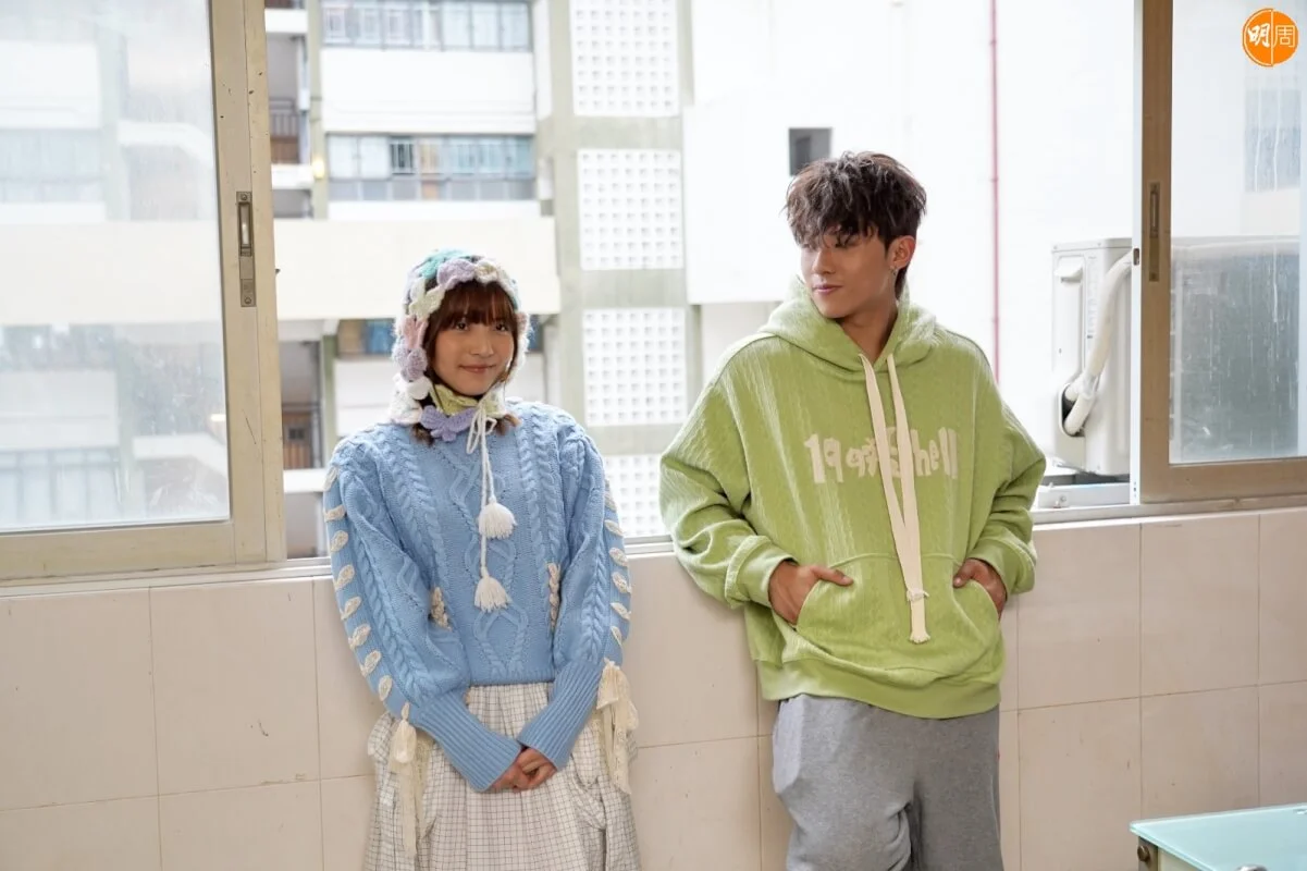 ANSONBEAN情人節送冧歌 孖阿冰拍MV耍花槍互打 - 本地 - 明周娛樂