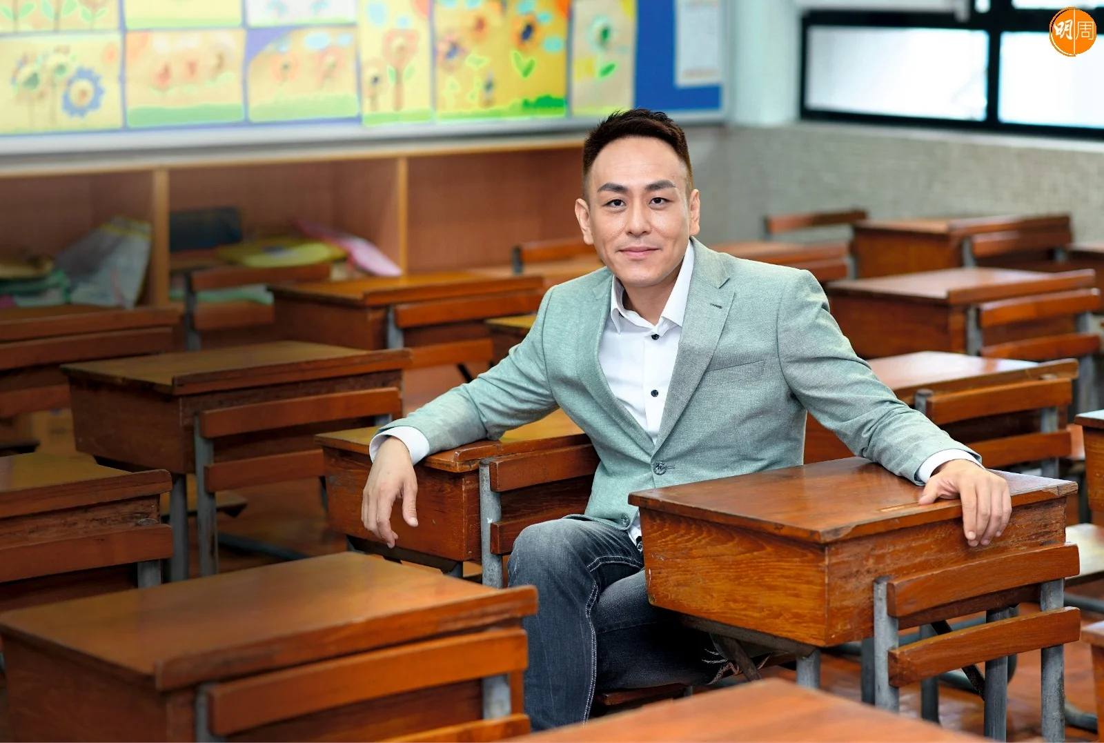 「Gordon哥哥」蕭徽勇離巢TVB 效力23年不獲續約 - 本地 - 明周娛樂